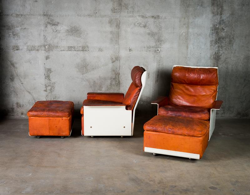 Dieter Rams - Dieter Rams 620 Armchairs with Ottomans