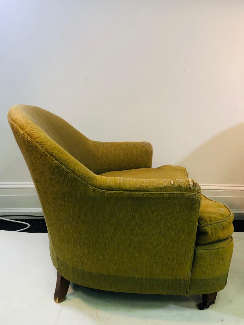 Dorothy Draper - Pair of Rare Dorothy Draper Chairs