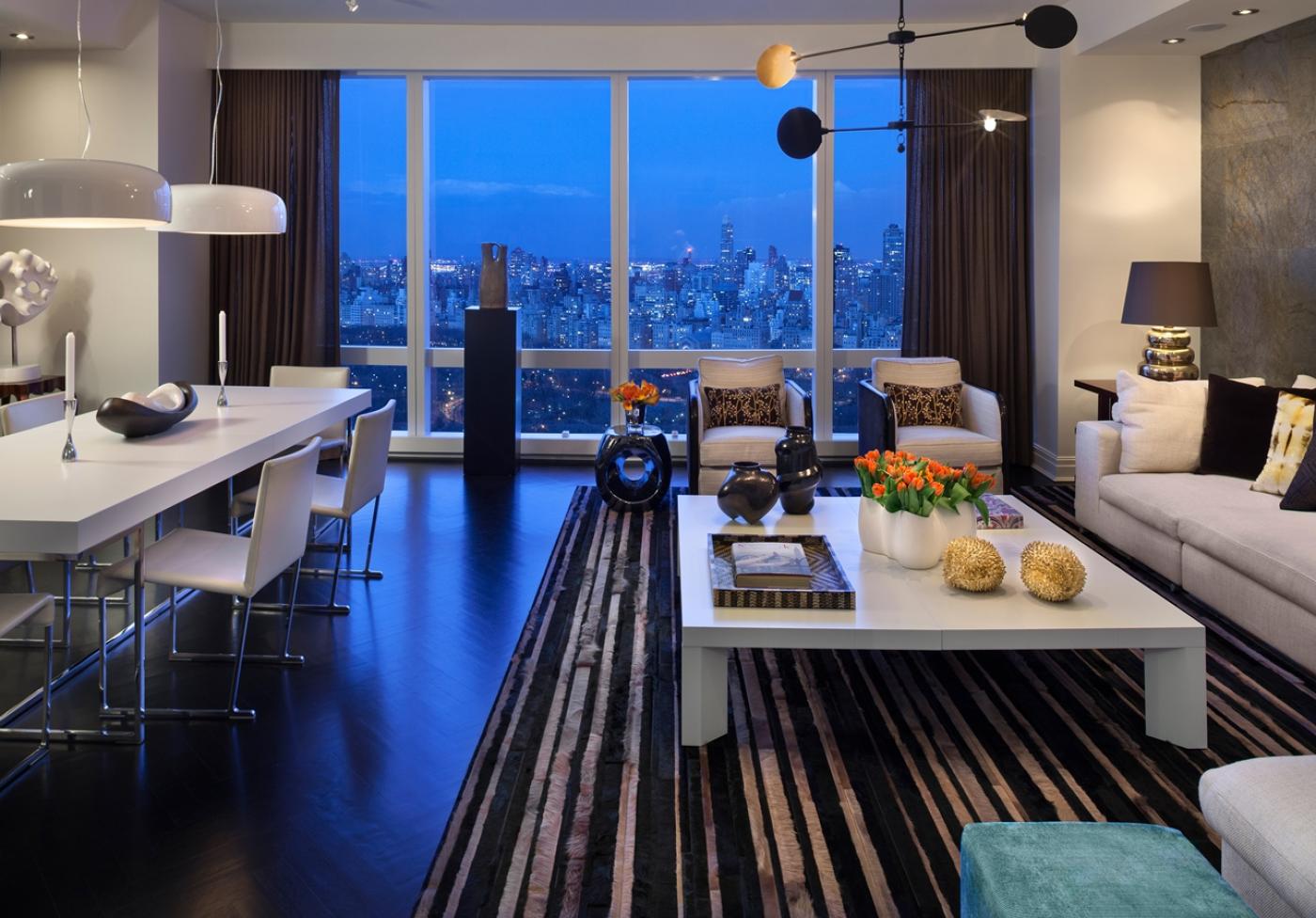 Manhattan Pied a Terre by Patrick Sutton Interior Design