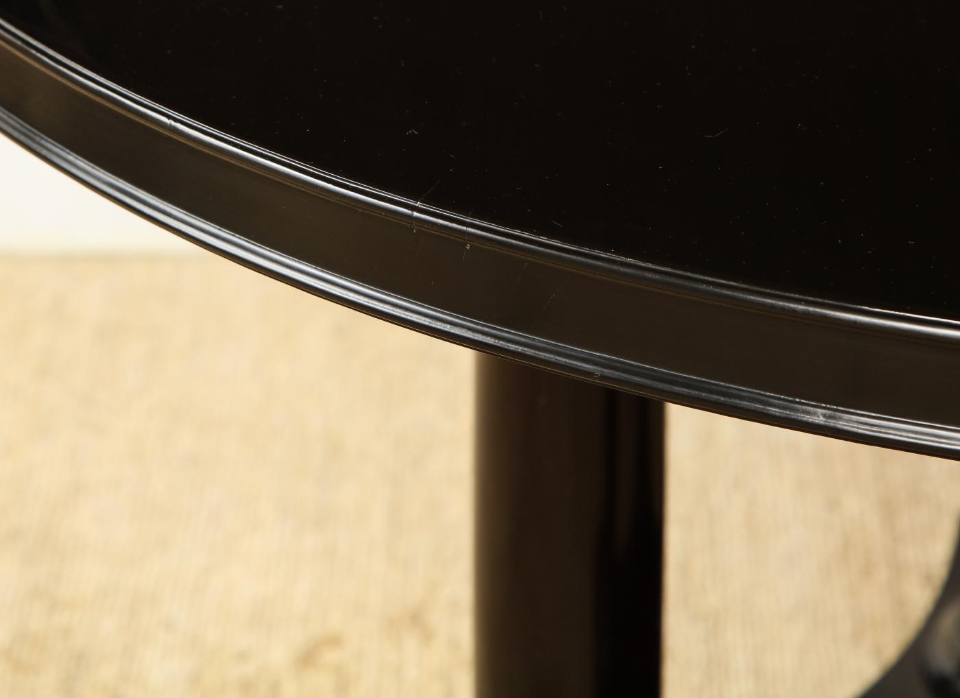 French Column Base Table