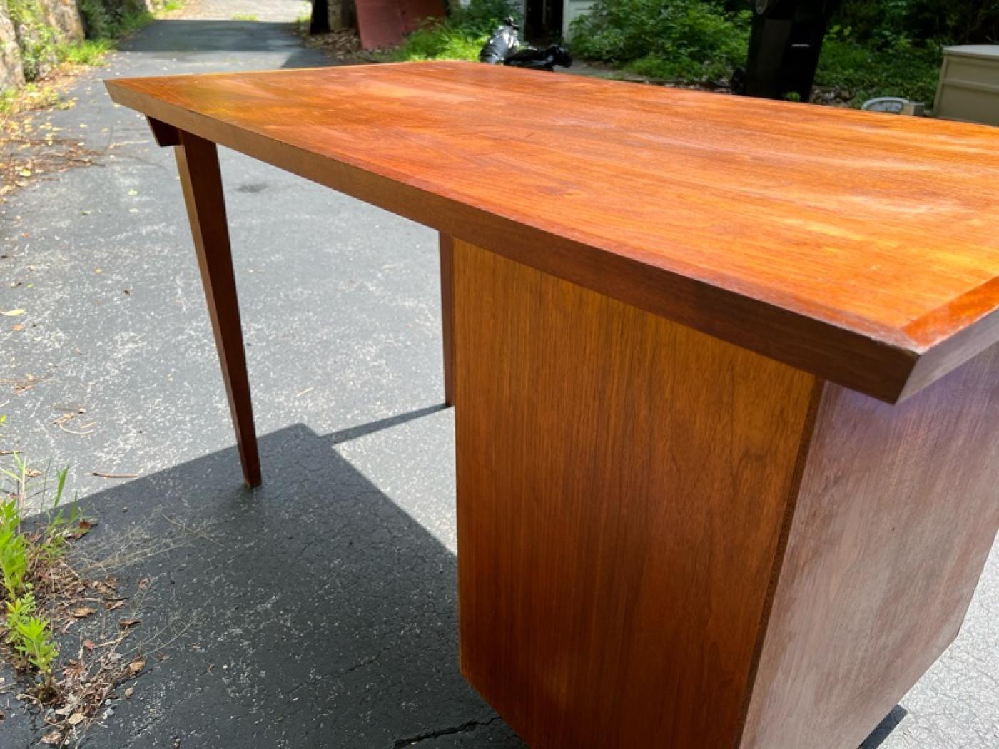 George Nakashima - MID CENTURY NAKASHIMA STYLE DESK
