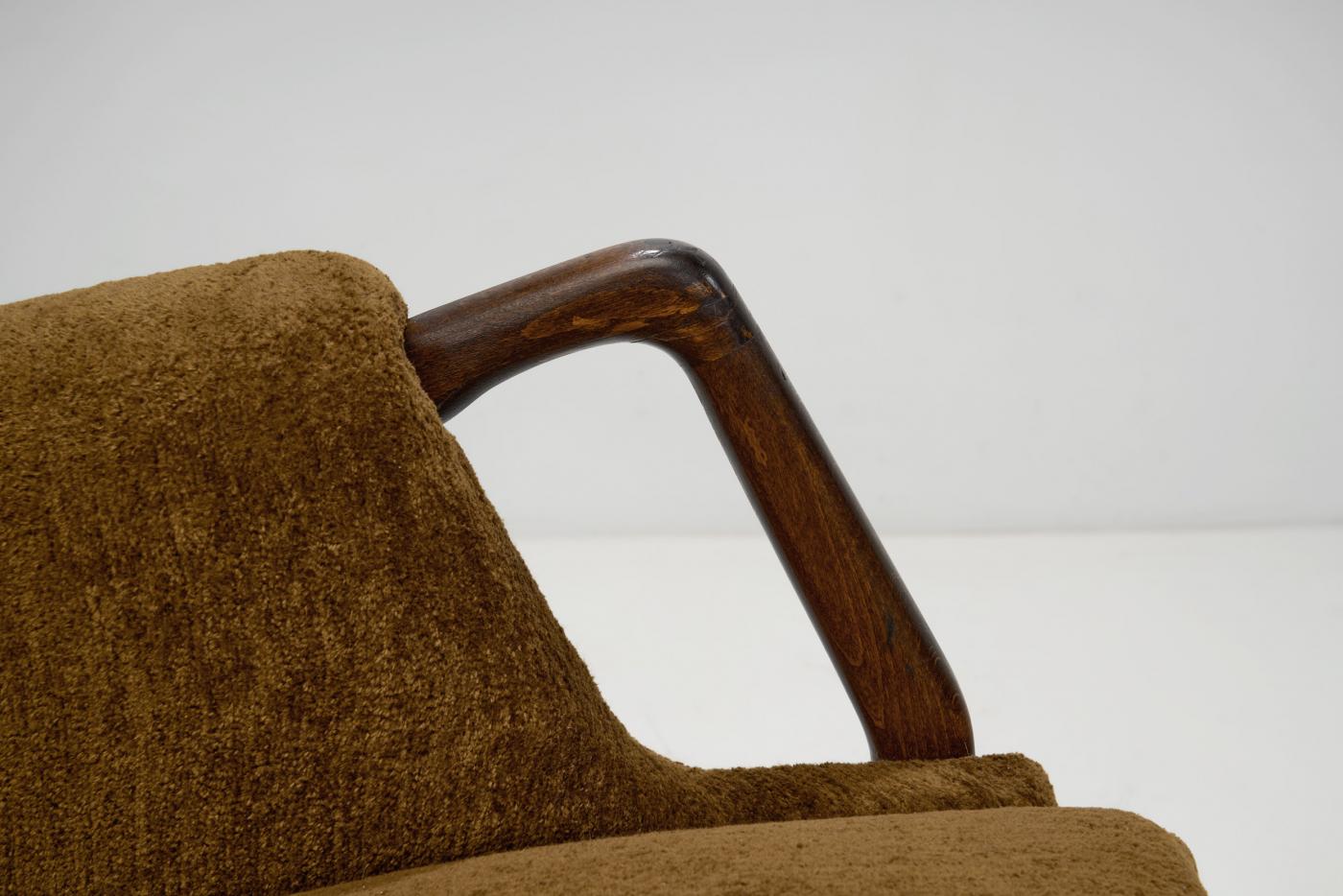 Kurt Olsen - “Model 214” Two-Seater Beech Sofa by Kurt Olsen, Denmark 1960s