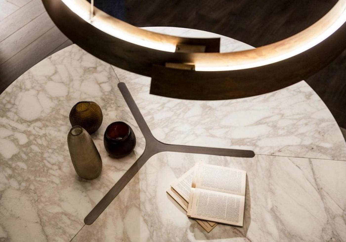 Laura Meroni - INFINITY | DINING TABLE