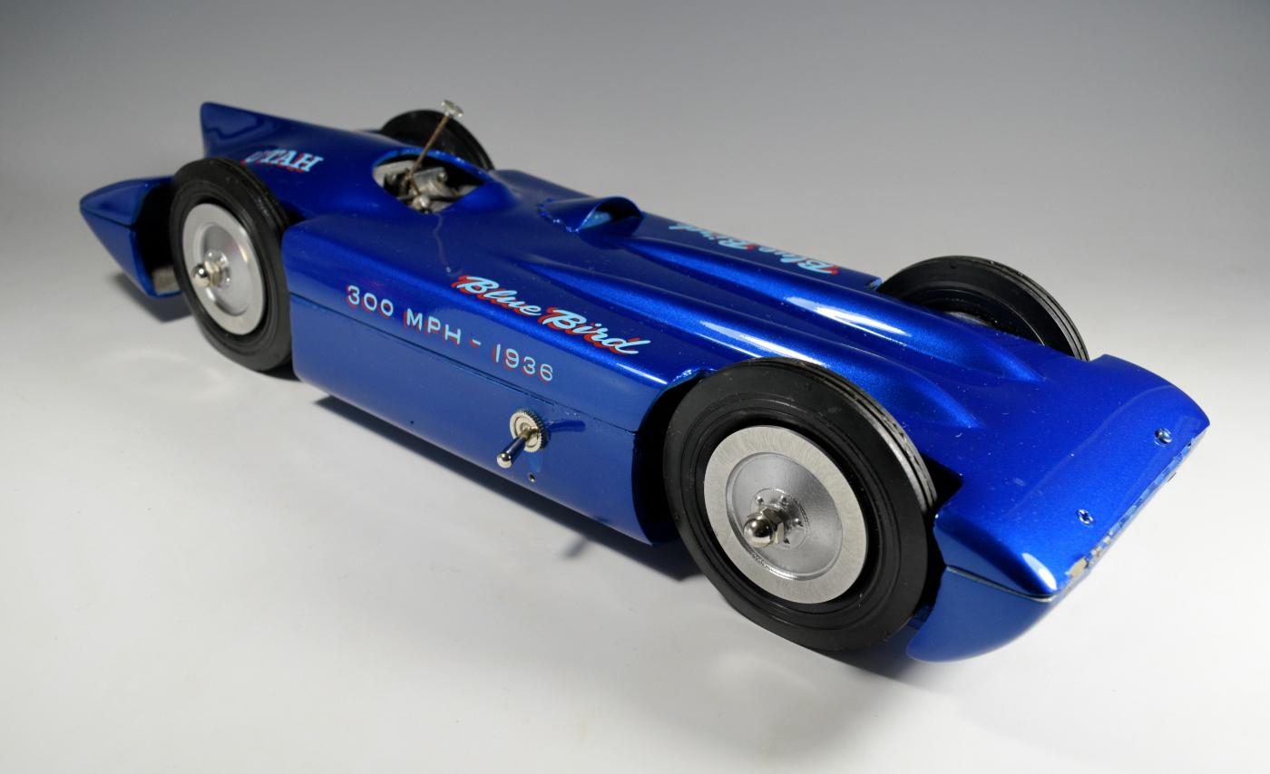 Miniature Tether Land Speed Record Car with a Gas Powered Engine
