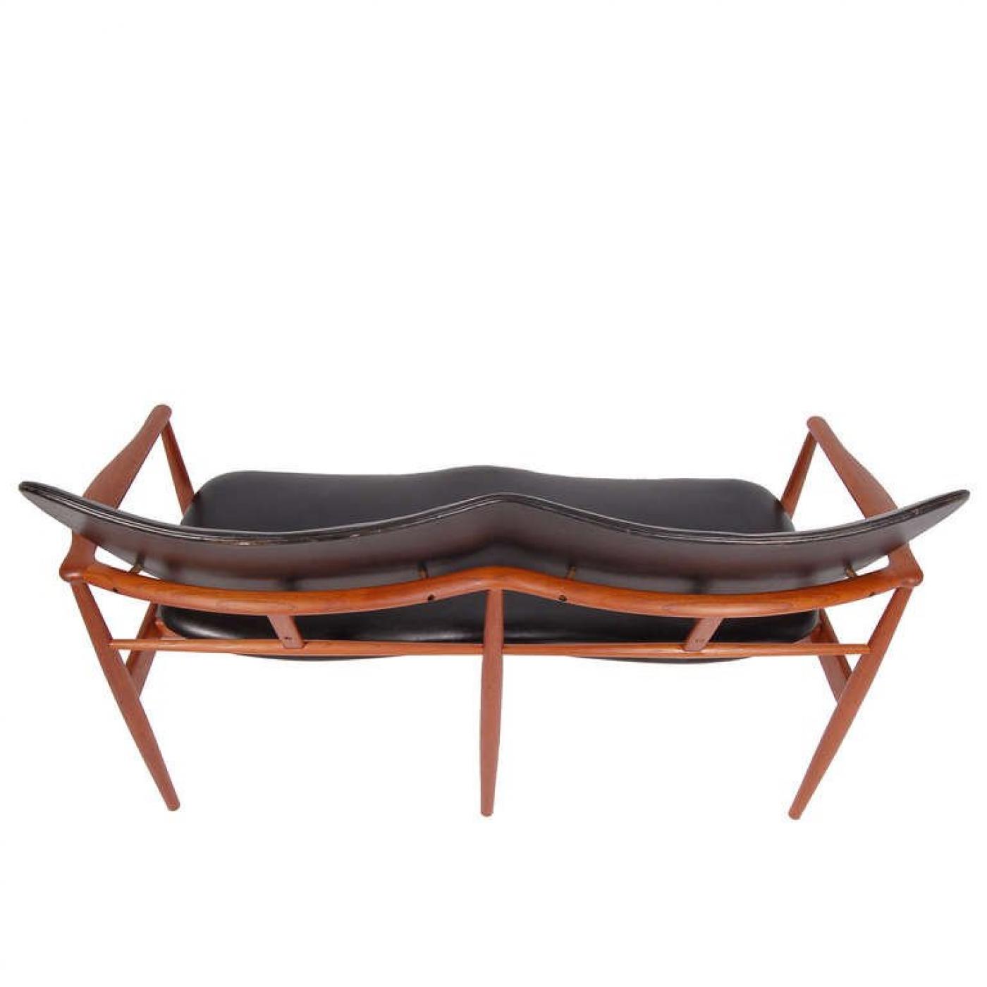 Niels Vodder - Rare NV-48 Settee by Finn Juhl