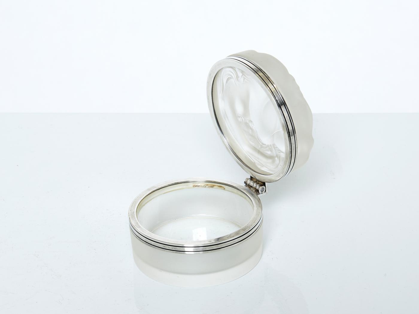 René Lalique – Lalique Co. - Small René Lalique Daphné Art Deco crystal ...